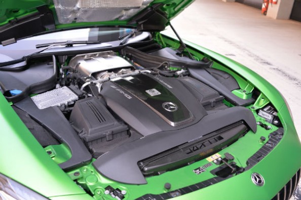 Mercedes-AMG GT R Review |Droom Discovery